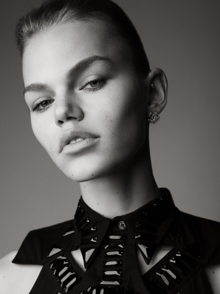 DAPHNE MAAS – The Bond Management